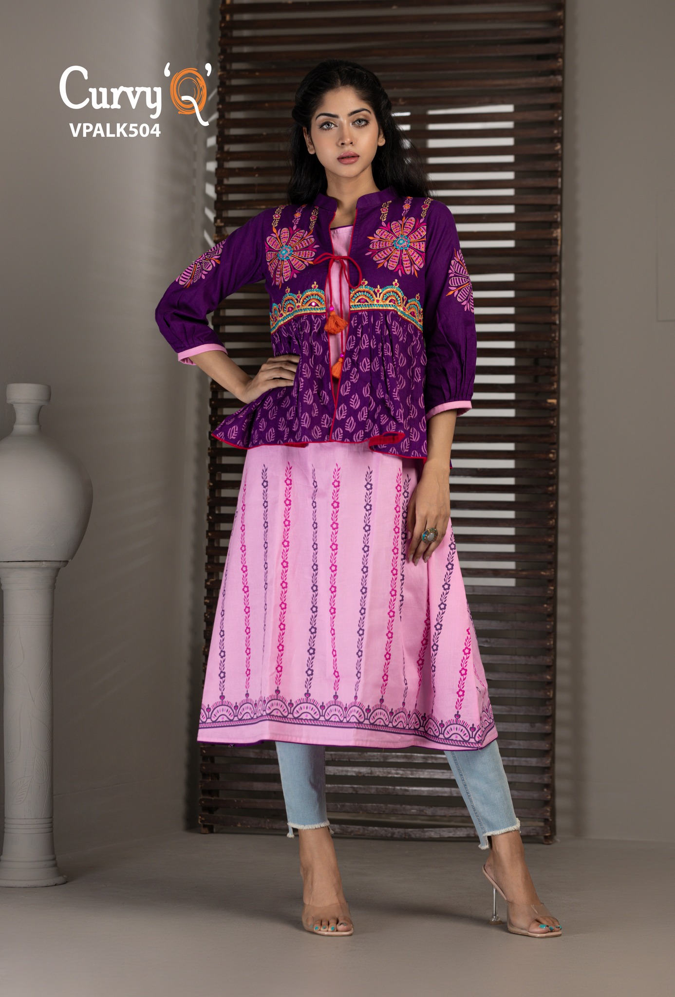 CurvyQ Fashion | Contact Us