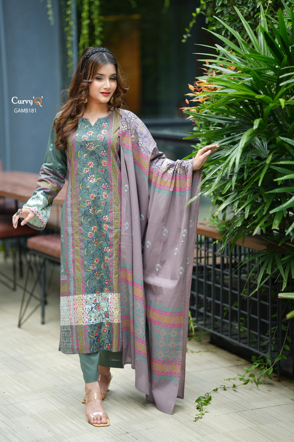 CurvyQ Fashion | Contact Us