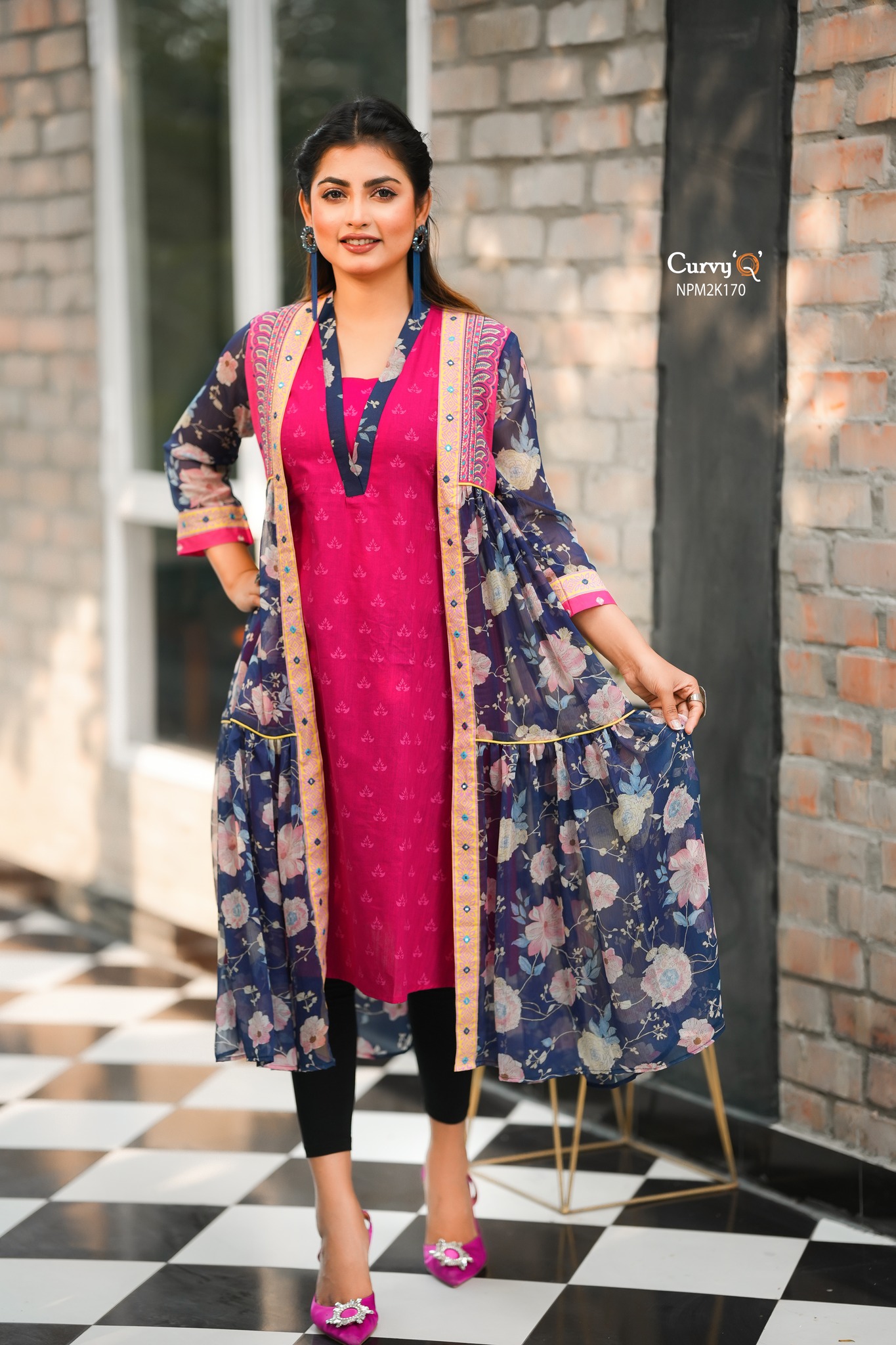 CurvyQ Fashion | Contact Us