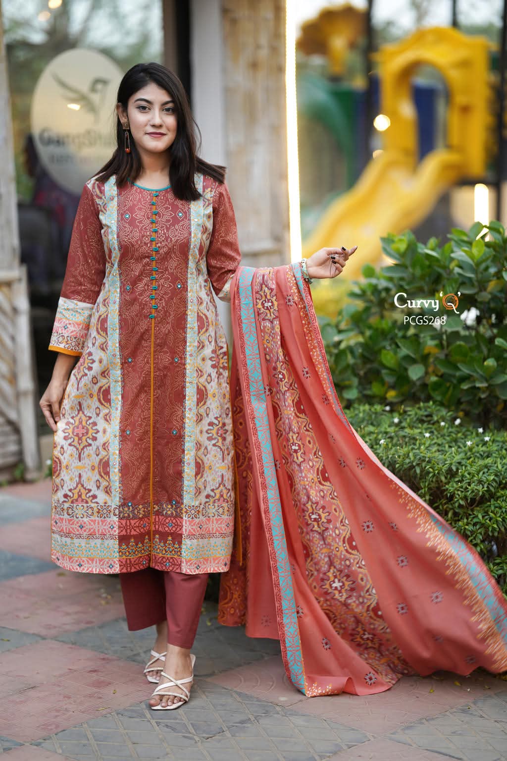 CurvyQ Fashion | Contact Us